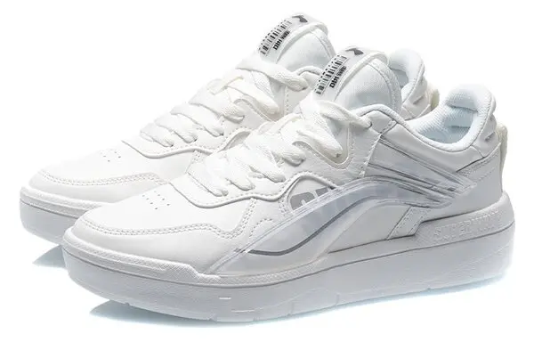 LI-NING Superwave Low Top Sneakers - White