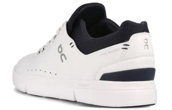 On The Roger Advantage X Federer Sneakers - White/black
