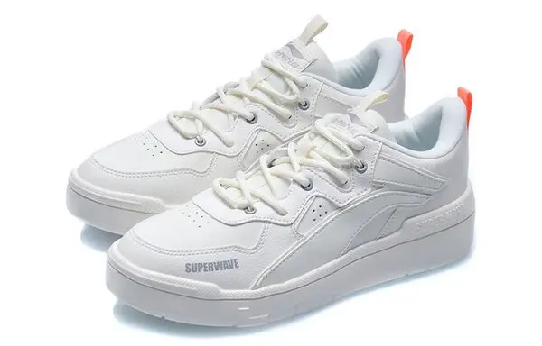 LI-NING Superwave Low Top Sneakers - White