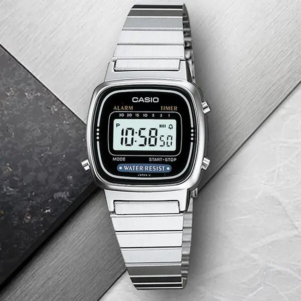 Casio Quartz Digital Watch With Stainless Steel Band - Silver