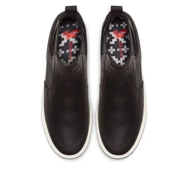 Nike Zoom Janoski Slip Mid Rm Sb Chelsea Boot - Black