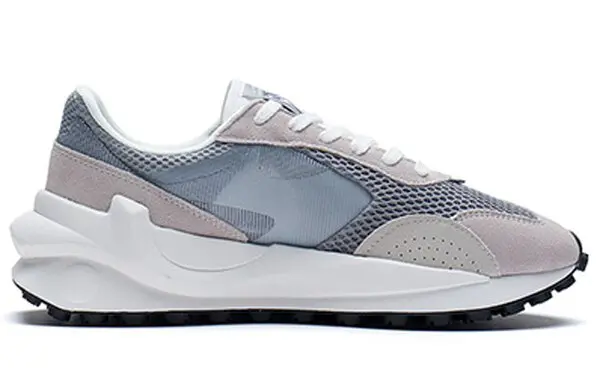 LI-NING Eternal 92 Low Top Sneakers