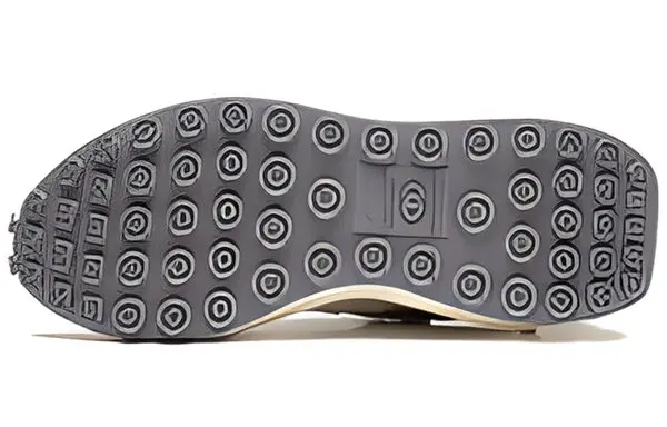 LI-NING Eternal 92 Low Top Sneakers