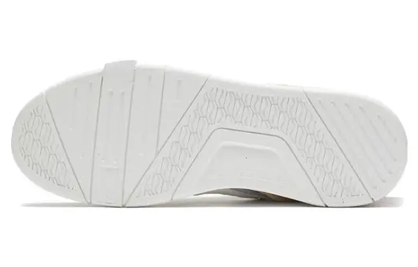 LI-NING Superwave Mid Prm X Disney Sneakers