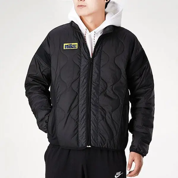 Nike Quilted Liner Jacket With Graphic Detail