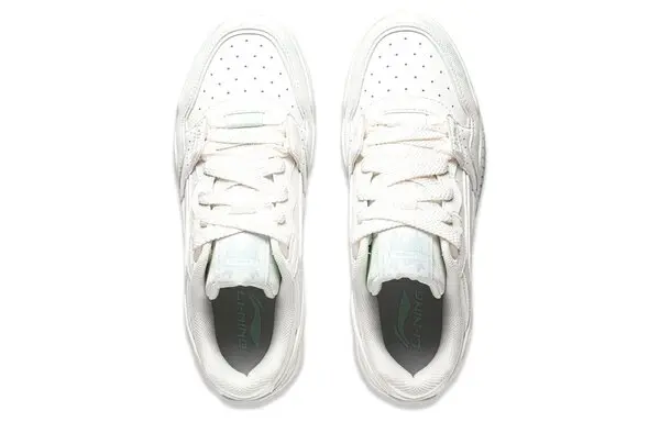 LI-NING Yuebai Skateboarding Sneakers