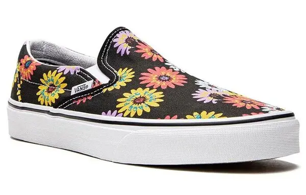 VANS Classic Slip-on Sneakers - Black/yellow