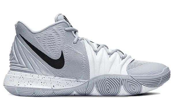 Nike Kyrie 5 Tb 'wolf Basketball Sneakers - Grey