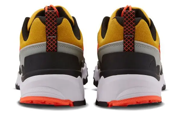 PUMA Trailfox Overland "golden Rod - Yellow