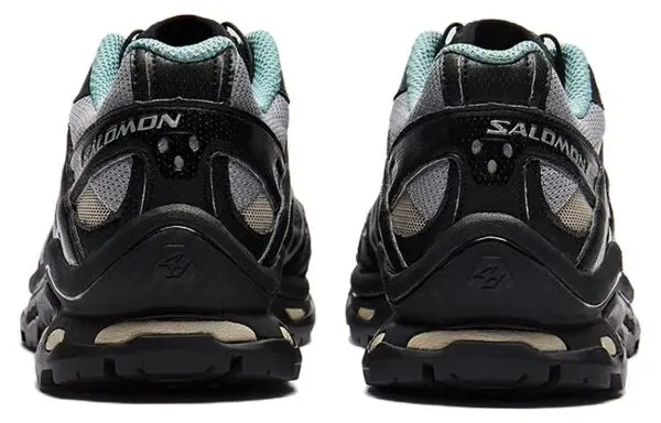 SALOMON Xt-quest Athletic Sneakers - Black