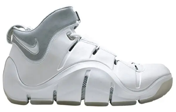 Nike Zoom Lebron 4 Mid Top Sneakers - White/grey