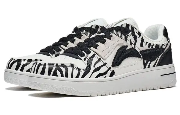 LI-NING Tianji Athletic Sneakers