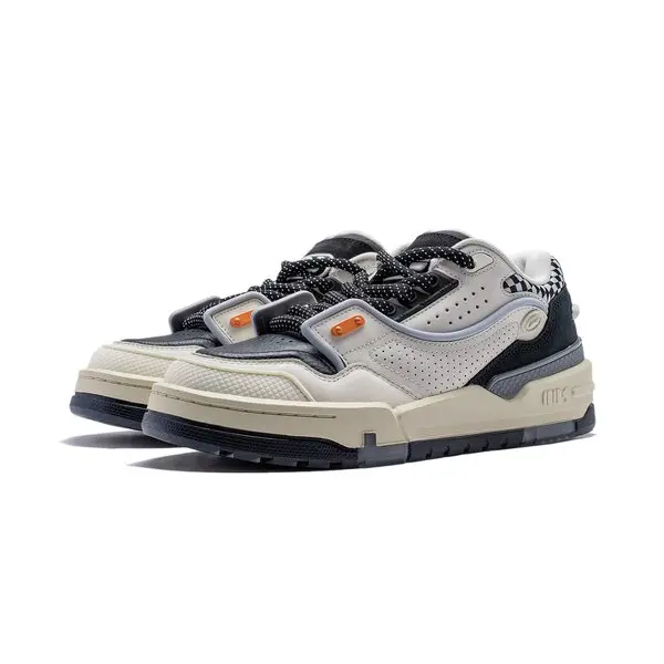 LI-NING 001 Btc V2 Sneakers