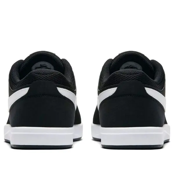 Nike Fokus Skate Sneakers