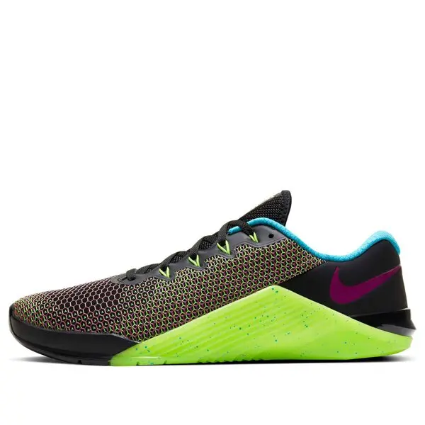 Nike Metcon 5 Amp Athletic Sneakers
