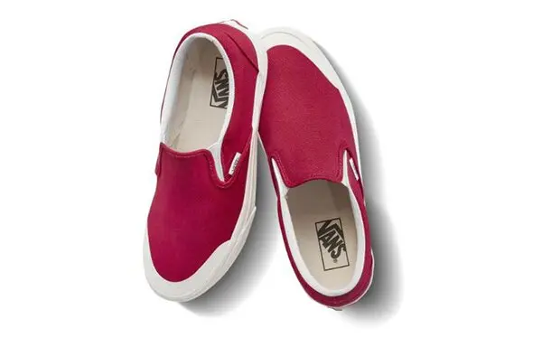 VANS Classic Slip-on 138 Sneakers - Red