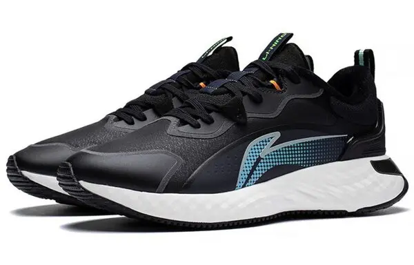 LI-NING Cloud Shield Sneakers