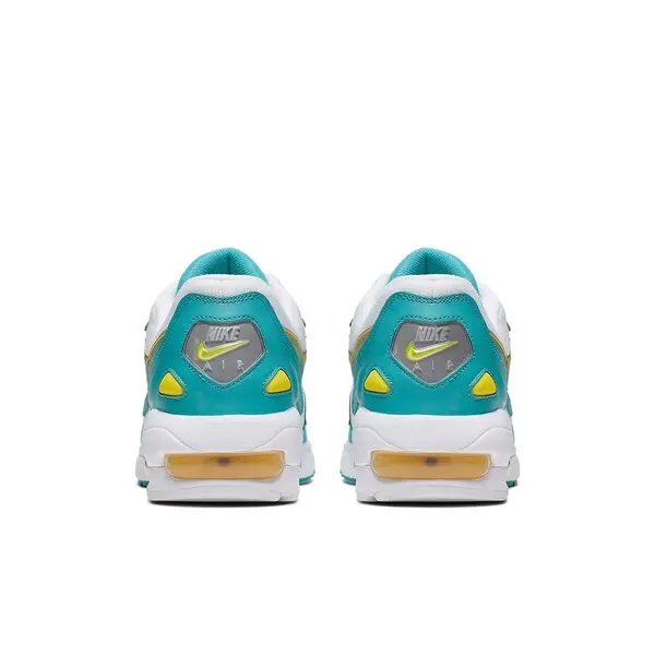 Nike Max 2 Light Sneakers - White/blue