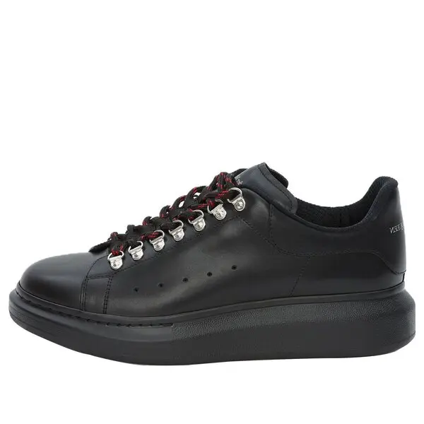 Alexander McQueen Oversized Sneaker With Hook Eyelets - Black