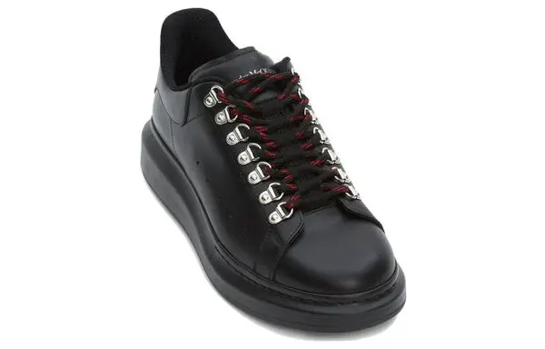 Alexander McQueen Oversized Sneaker With Hook Eyelets - Black