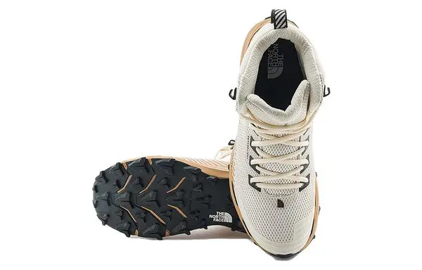 The North Face Vectiv Fastpack Mid Futurelight Hiking Shoes - White/beige/black
