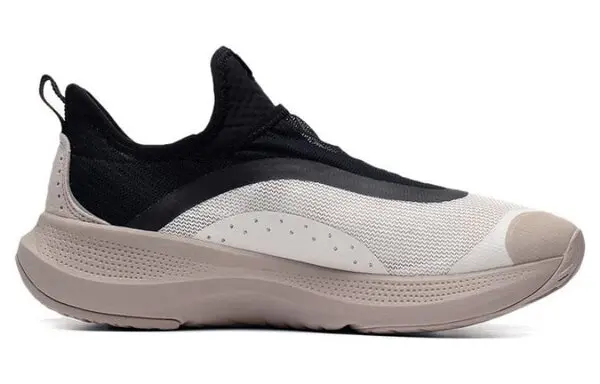 LI-NING Soft Go Sneakers