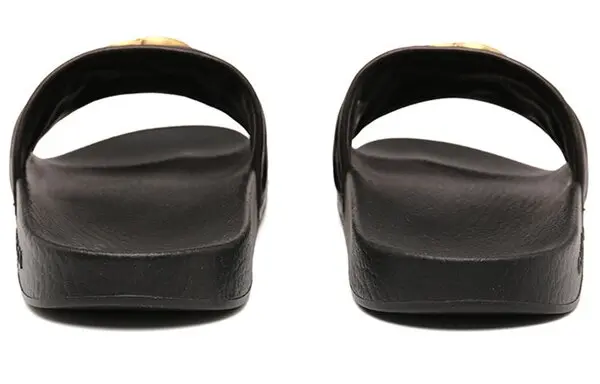 Gucci Matelassé Double G Slides