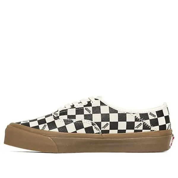 VANS Og Style 43 Lx Checkerboard Gum Sneakers - Black