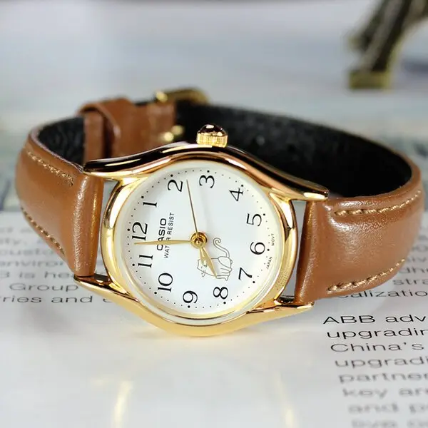Casio Quartz Analog Watch With Leather Strap