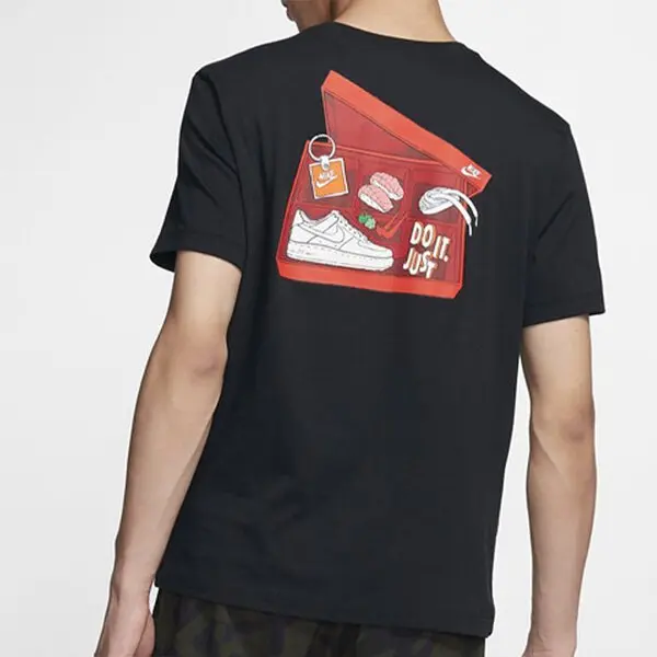 Nike Graphic Print T-shirt