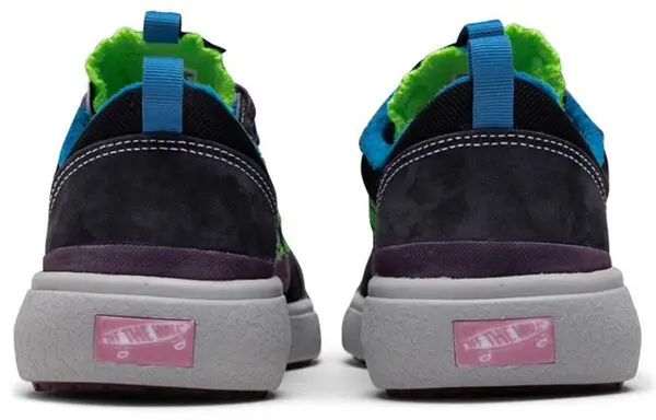 VANS Ultrarange Exo Lx 'checkerboard Asphalt' Sneakers - Black