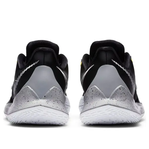 Nike Kyrie Low 3 Team Basketball Sneakers - Black