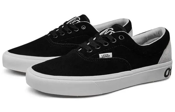 VANS Comfycush Era Ultra Light Sneakers - Black/gray