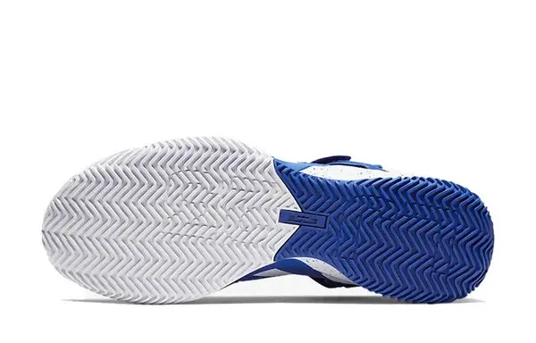 Nike Lebron Soldier 13 Sfg Tb High-top Sneakers - Blue/white
