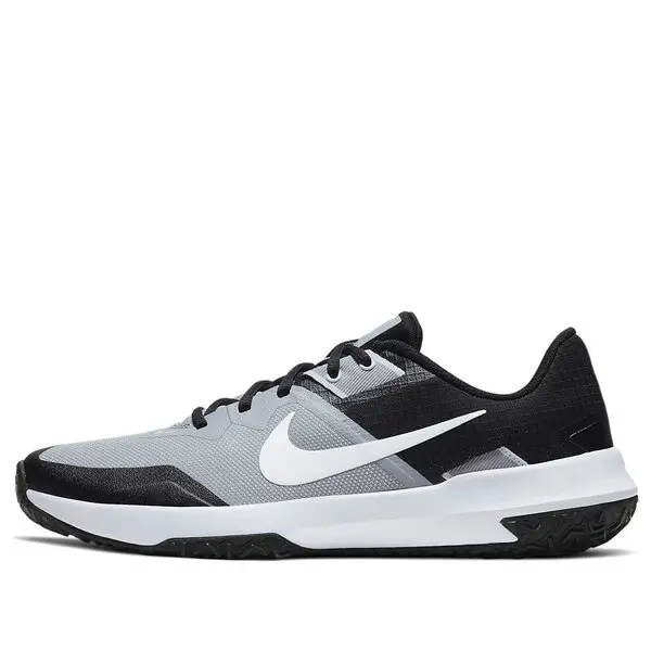 Nike Varsity Compete Tr 3 Athletic Sneakers - Grey