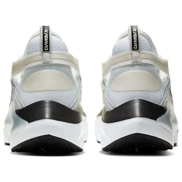 Nike Signal D/ms/x Sneakers - Cream
