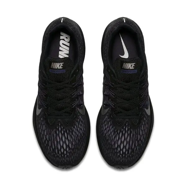 Nike Zoom Winflo 5 Athletic Sneakers