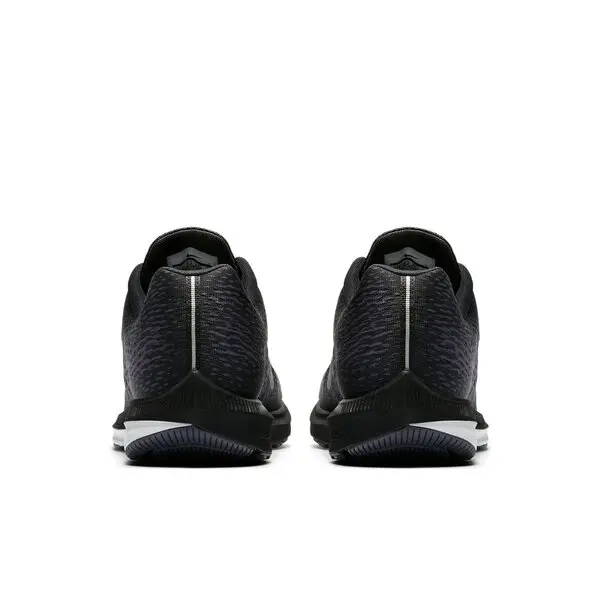 Nike Zoom Winflo 5 Athletic Sneakers