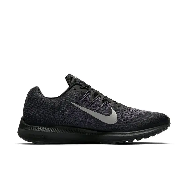 Nike Zoom Winflo 5 Athletic Sneakers