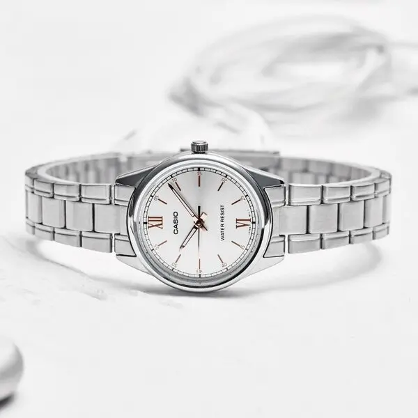 Casio Quartz Analog Watch With Stainless Steel Band - Silver