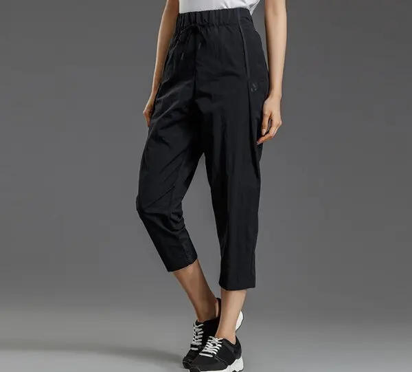 Nike Cropped Pants