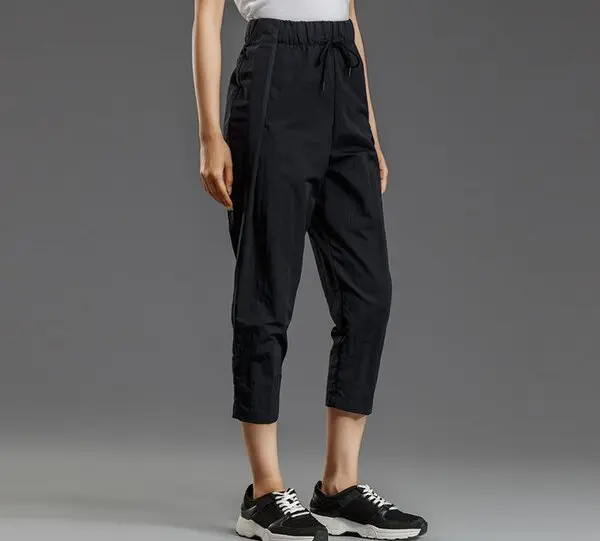 Nike Cropped Pants