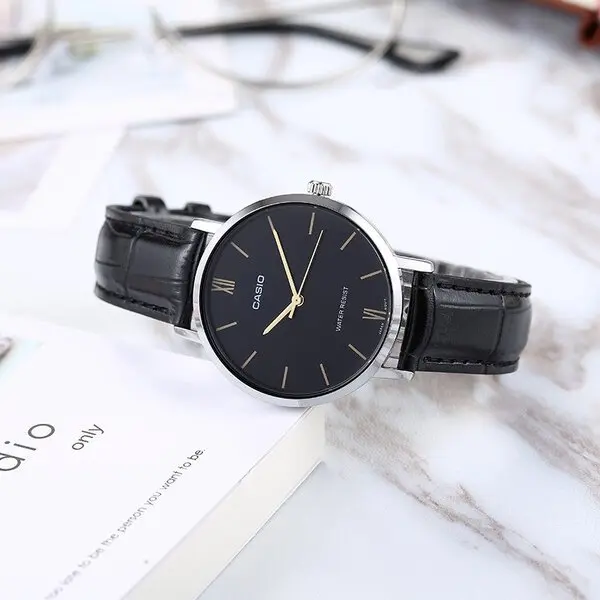 Casio Quartz Analog Watch With Leather Band
