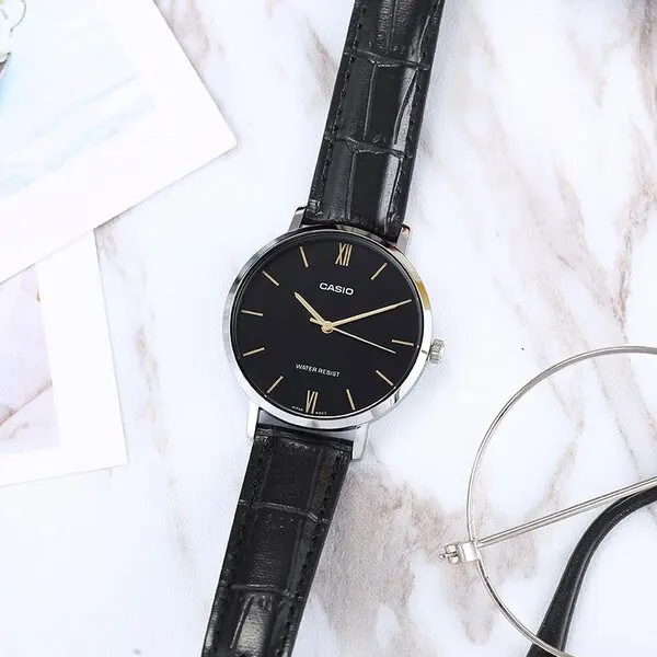 Casio Quartz Analog Watch With Leather Band