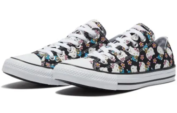 CONVERSE X Hello Kitty Chuck Taylor All Star Ox "kitty Flower Pattern" Low Top Sneakers - Black