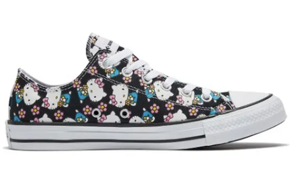 CONVERSE X Hello Kitty Chuck Taylor All Star Ox "kitty Flower Pattern" Low Top Sneakers - Black