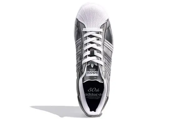 Adidas Originals Superstar Low Top Sneakers - Gray/silver
