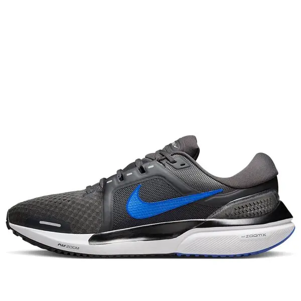 Nike Zoom Vomero 16 Sneakers