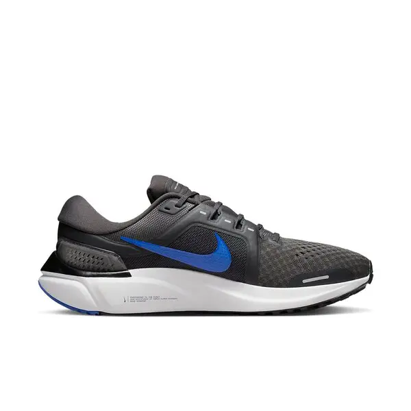 Nike Zoom Vomero 16 Sneakers