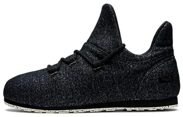 Onitsuka Tiger Monte Pokhara Triple Sneakers